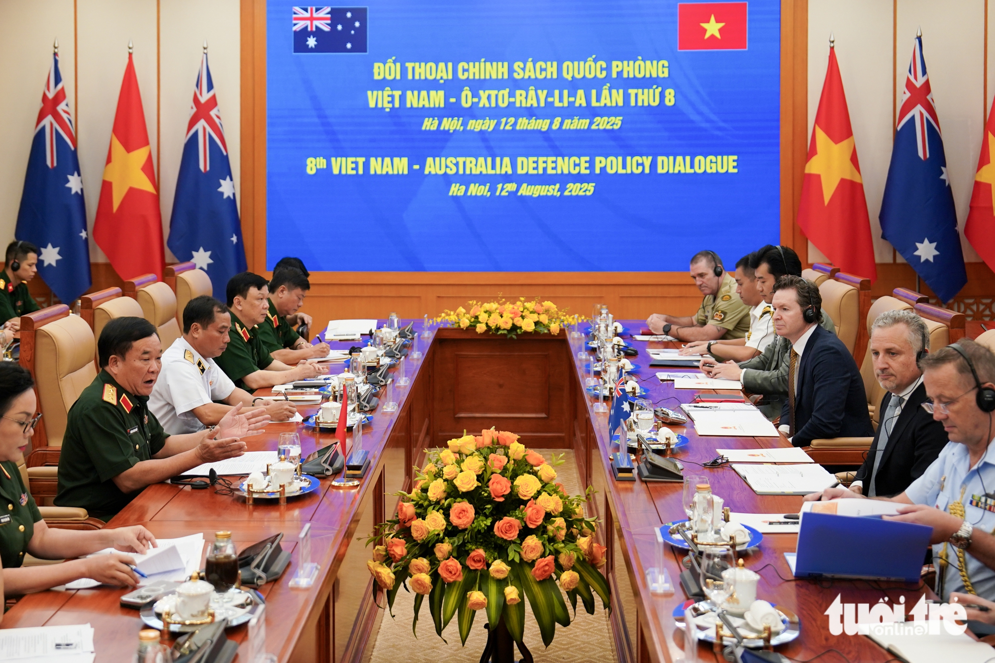 Bộ Quốc phòng Việt Nam và Úc ký kế hoạch hợp tác 3 năm 2025 - 2027 - Tuổi Trẻ Online