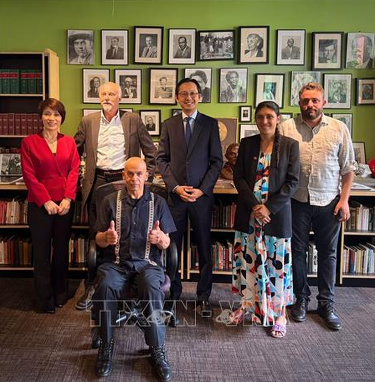 Communist Party USA seeks to learn about Vietnam's socialist development