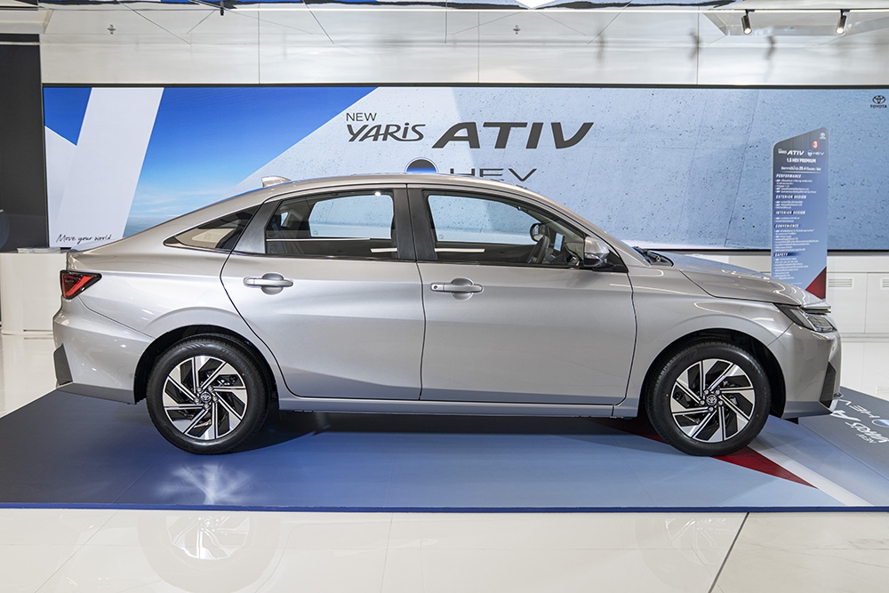 Toyota Vios hybrid ra mắt Đông Nam Á, giá quy đổi từ 580 triệu đồng ...