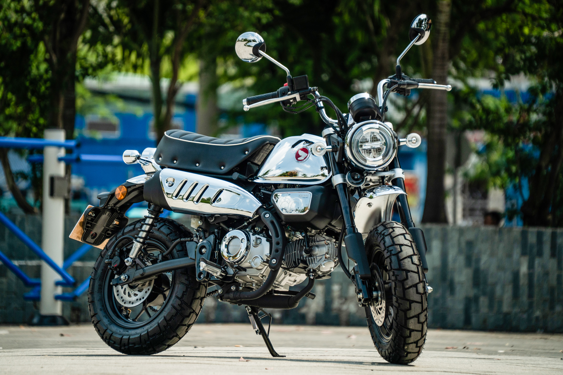 Honda Monkey Chrome Legacy nhập tư nhân: Số lượng cực hiếm, giá có thể ...