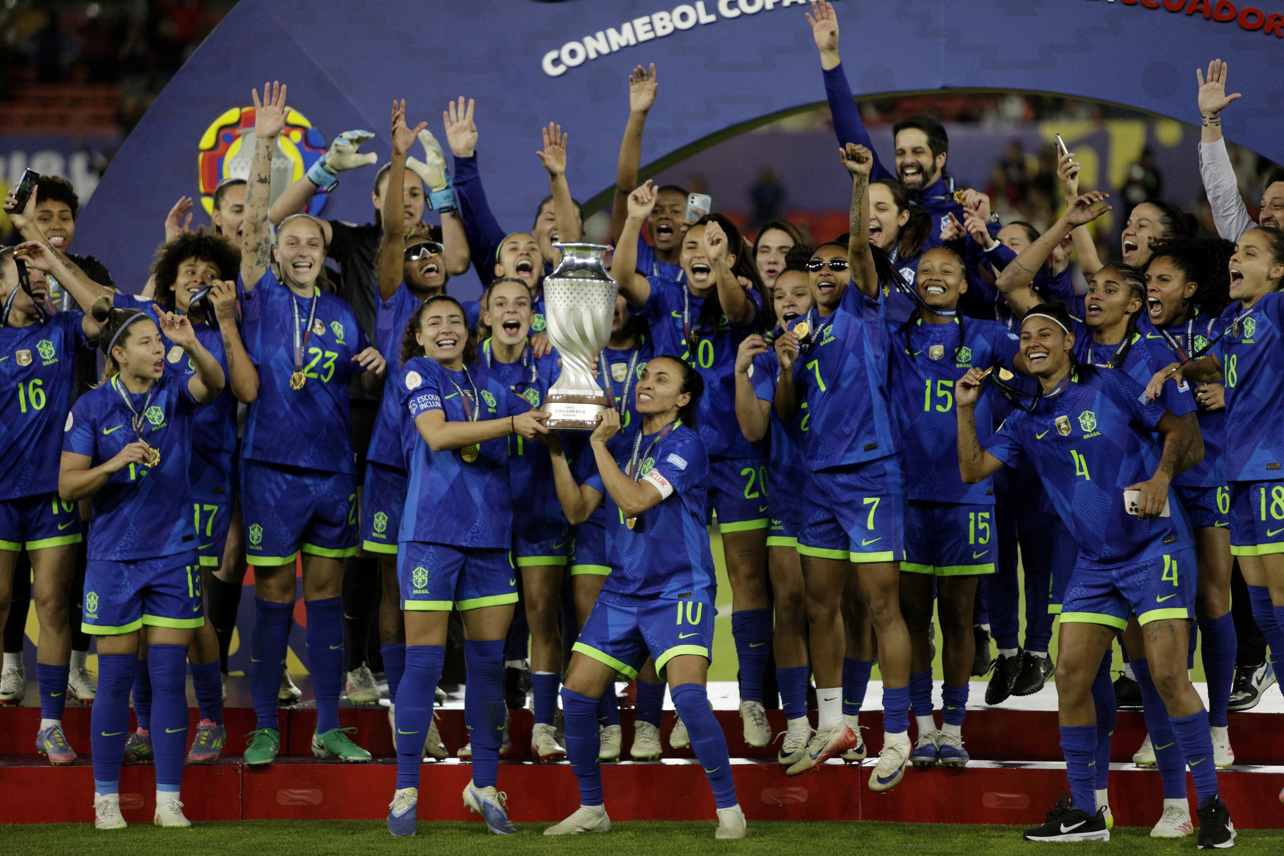 Brazil vô địch Copa America nữ sau màn rượt đuổi tỉ số với Colombia