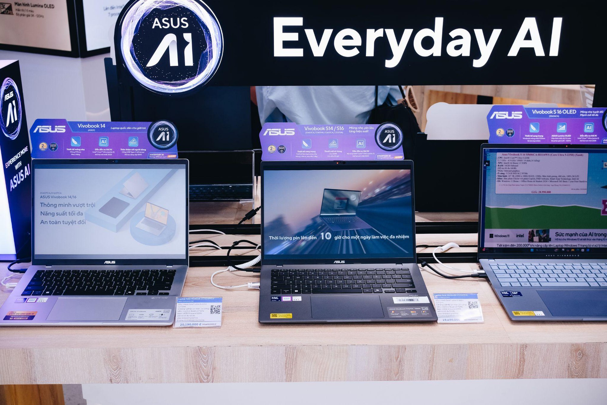ASUS mở rộng mô hình cửa hàng trải nghiệm tại TP.HCM - Tuổi Trẻ Online