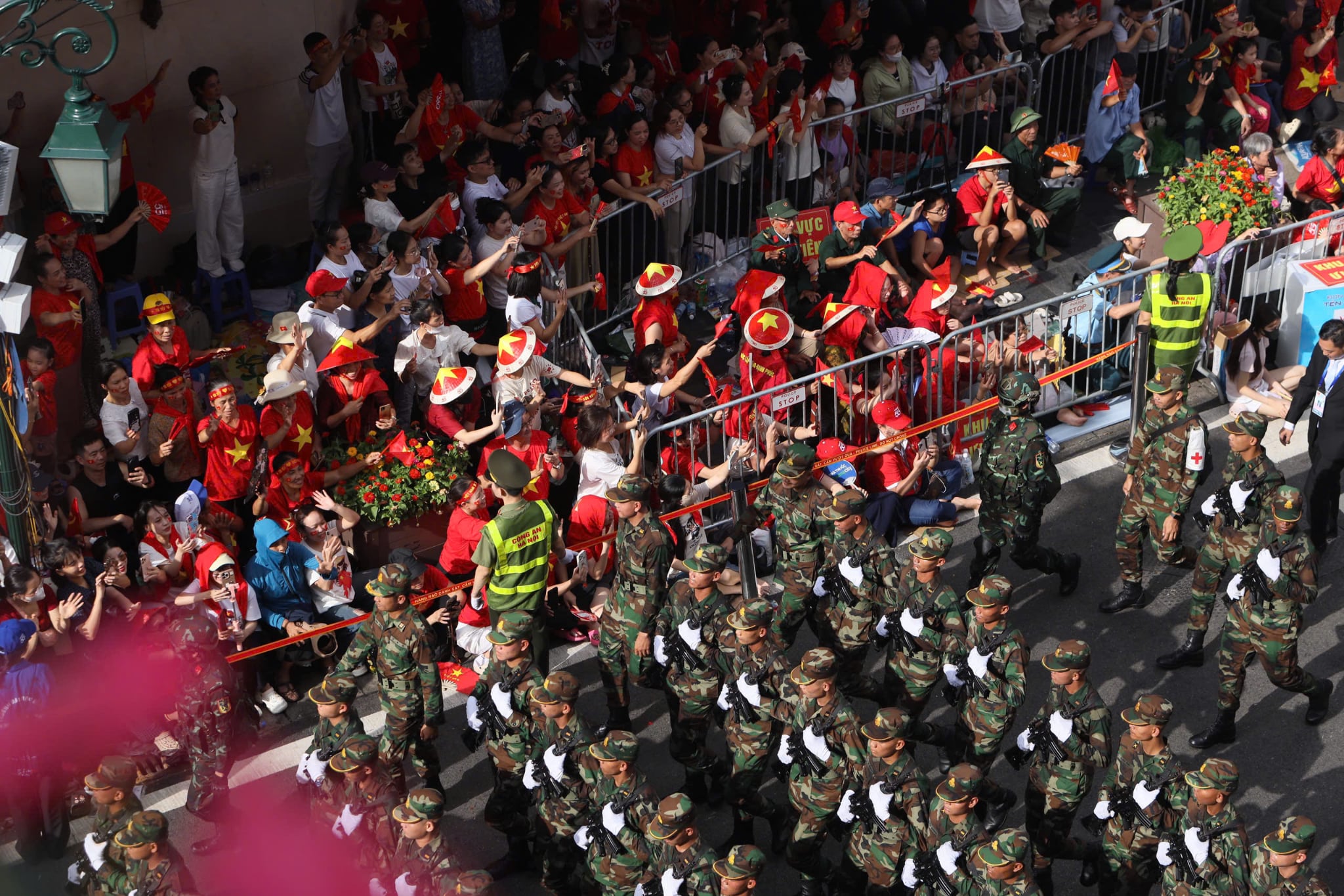 LIVE: Vietnam stages military parade to mark 80th National Day