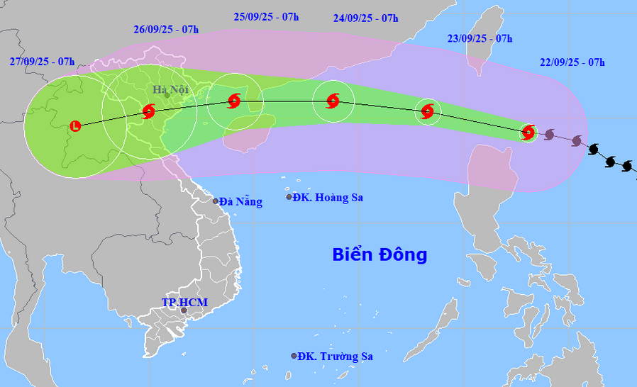 Super typhoon Ragasa expected to enter East Vietnam Sea tonight