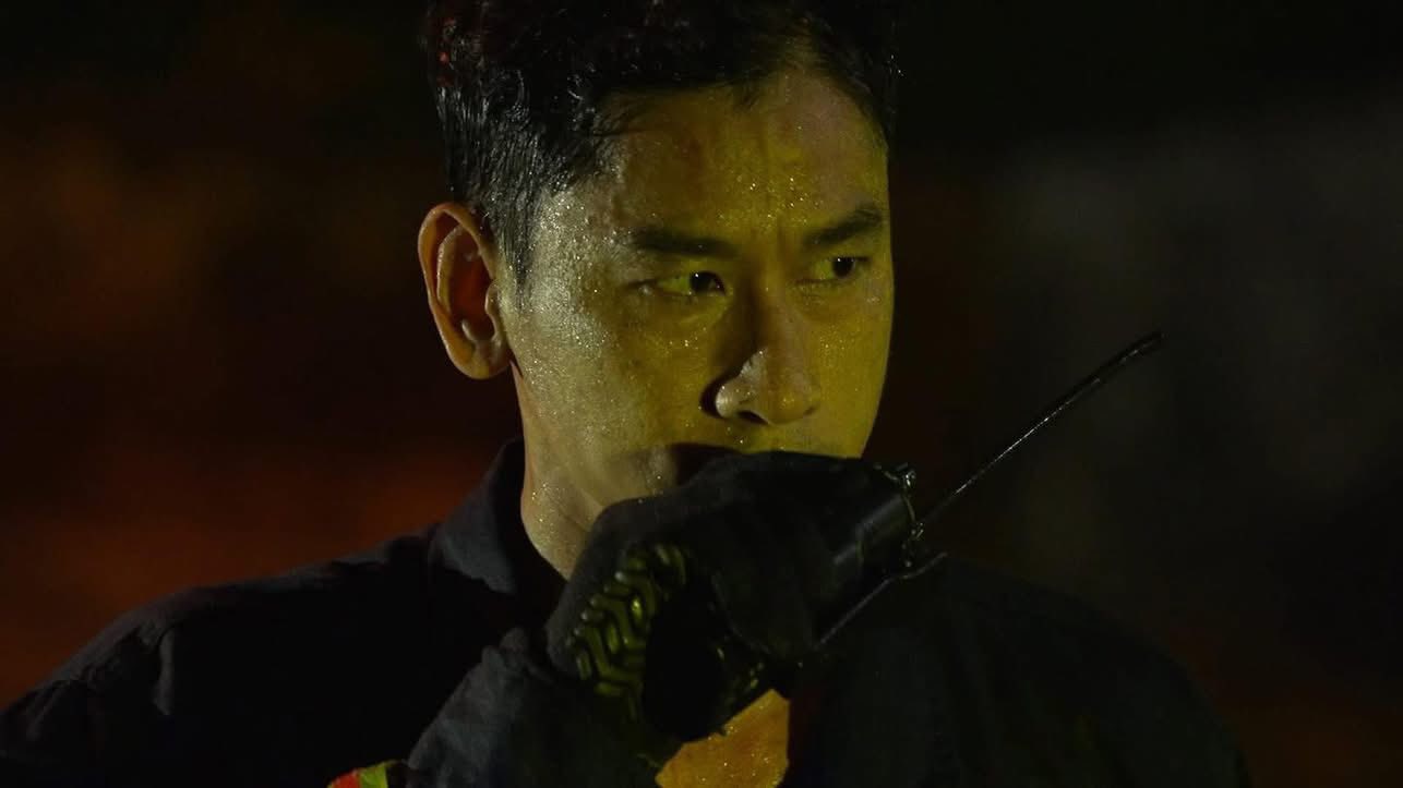 Trung tá Lê Tấn Châu 'ám ảnh' món quà của Lê Dương Bảo Lâm - Tuổi Trẻ ...