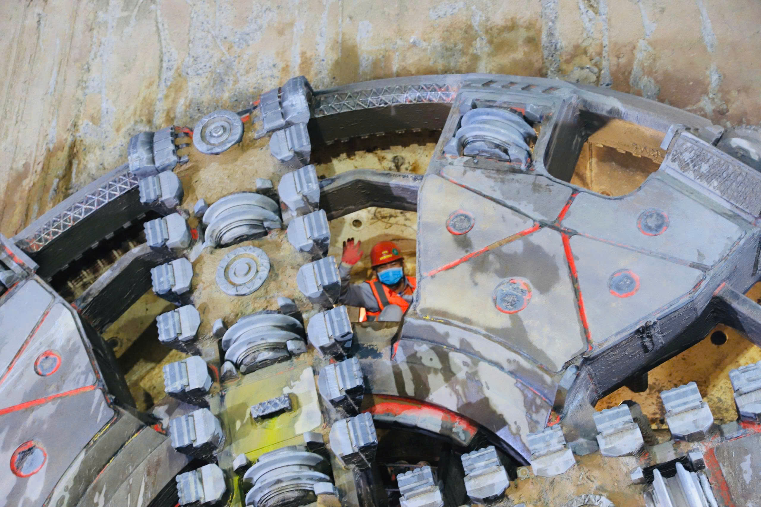 The 'Bold' tunnel boring machine for the Nhon - Hanoi metro line has ...