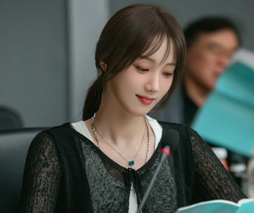 Lee Sung Kyung tái xuất màn ảnh nhỏ, Alpha Drive One lập kỷ lục