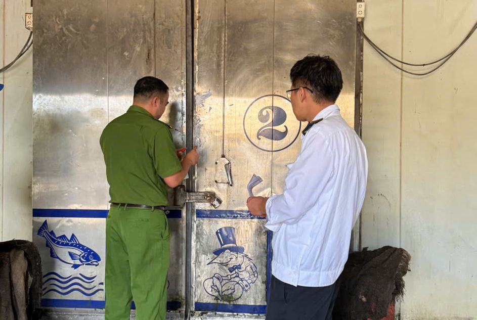 Vietnamese quarantine official detained for allegedly taking bribes ...