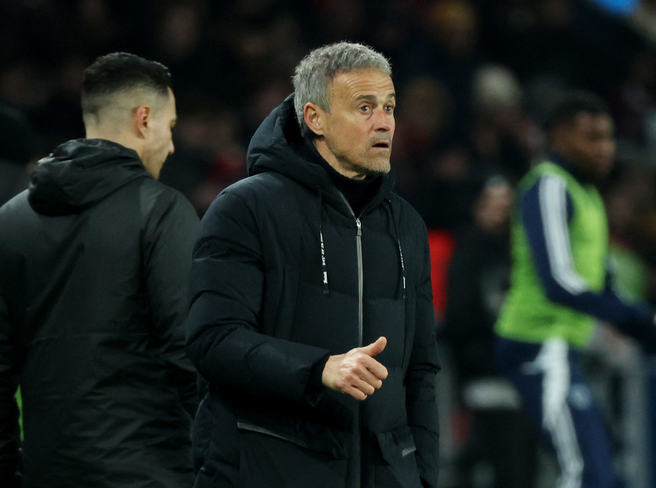 Ông Luis Enrique ủng hộ áp dụng thẻ cam cho bóng đá - Tuổi Trẻ Online