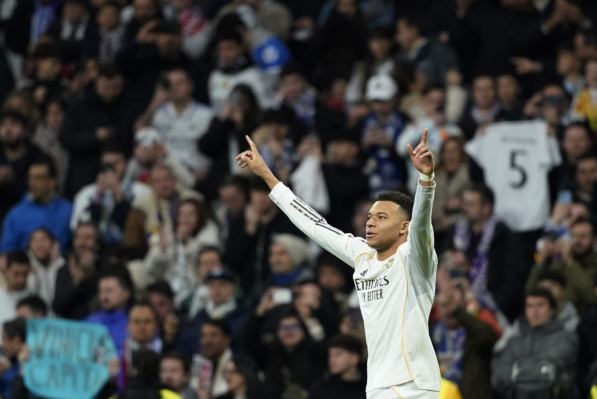 Real Madrid đấu Monaco: màn trình diễn của Mbappe?