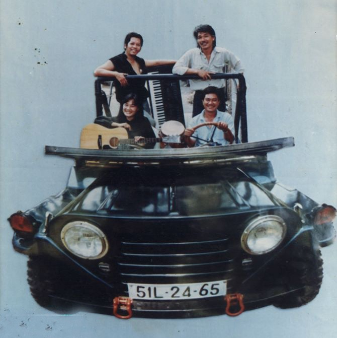 'Min tid' och 5 porträttskisser av Tran Tien