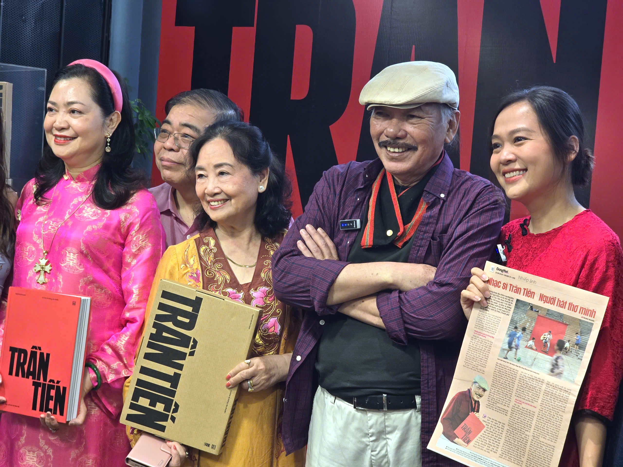 'My Time' and 5 Portrait Sketches of Tran Tien