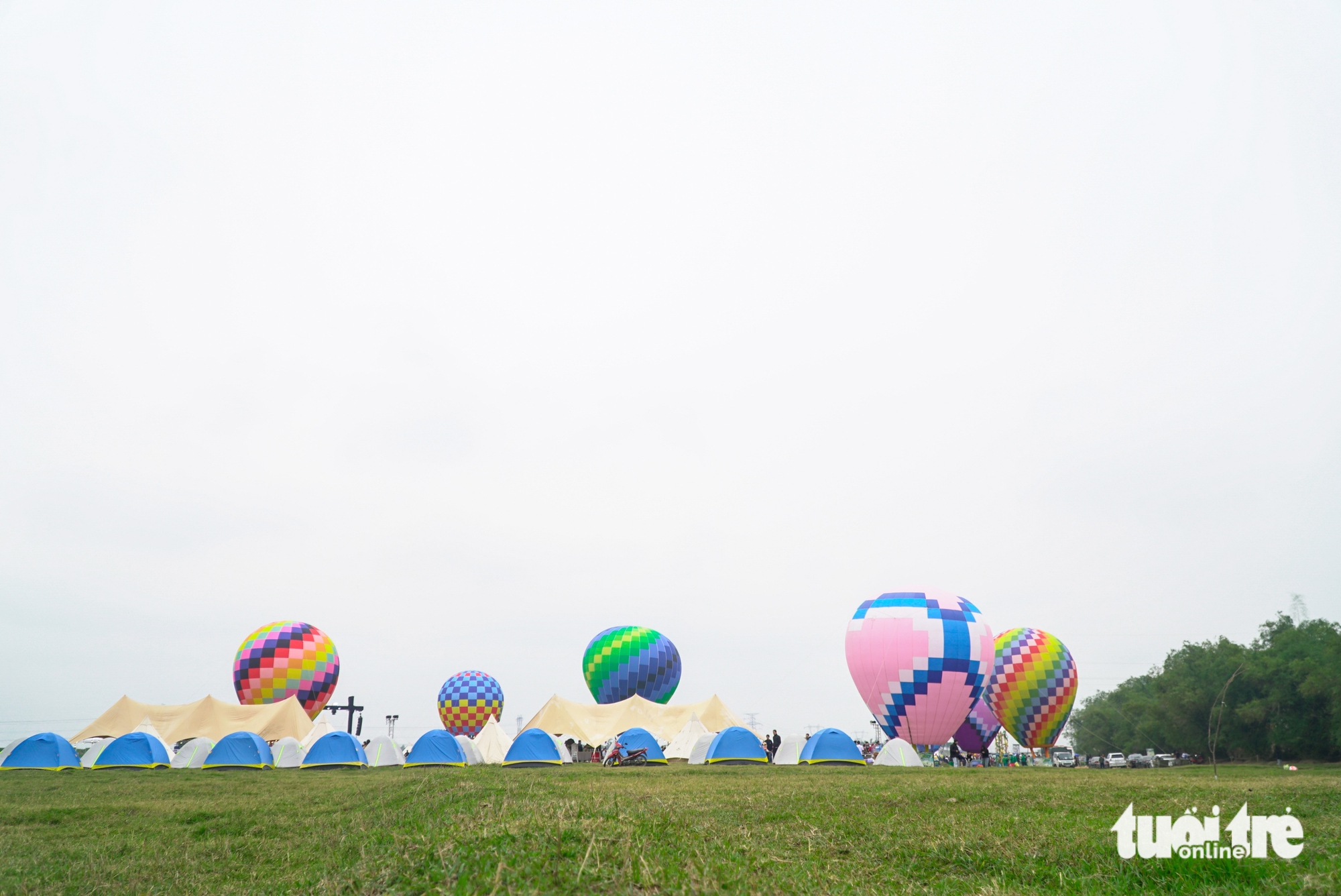 Da Phuc forvandler et «beiteområde for bøffel» til en campingplass ved ...