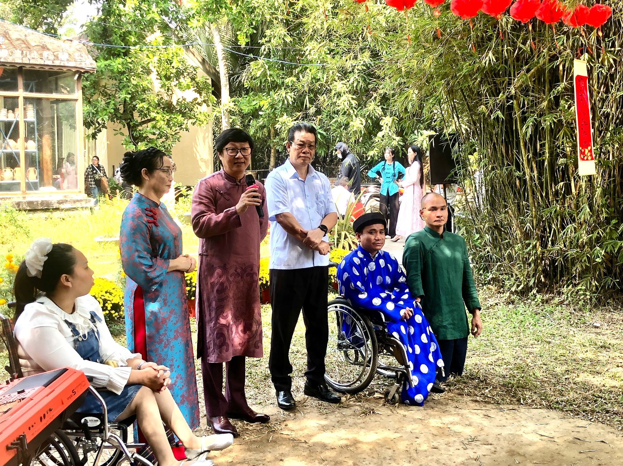 Ao Dai Müzesi, değerli bir pul ve belge koleksiyonunu bünyesine katıyor.