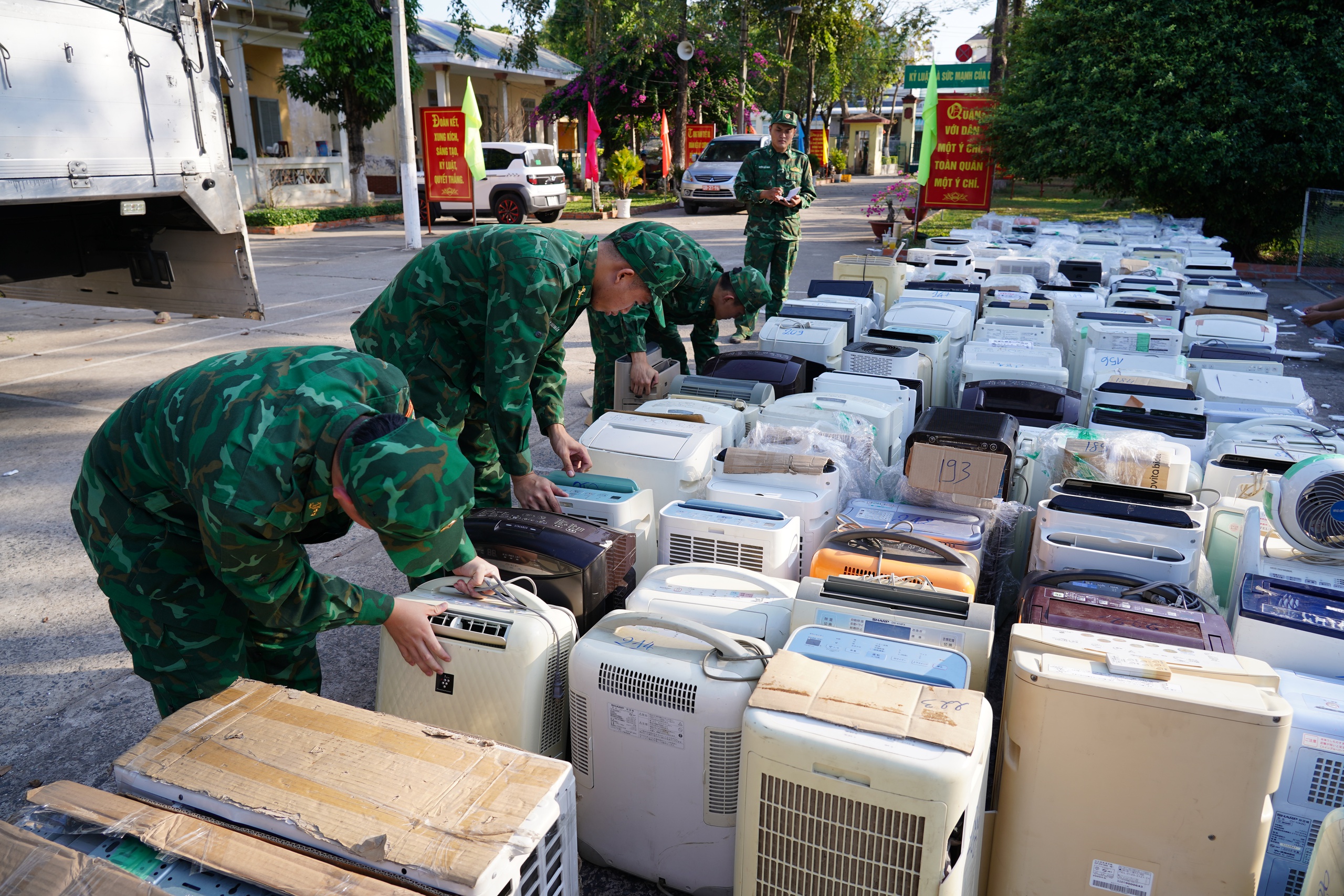 Authorities seized a large shipment of smuggled air purifiers and air ...