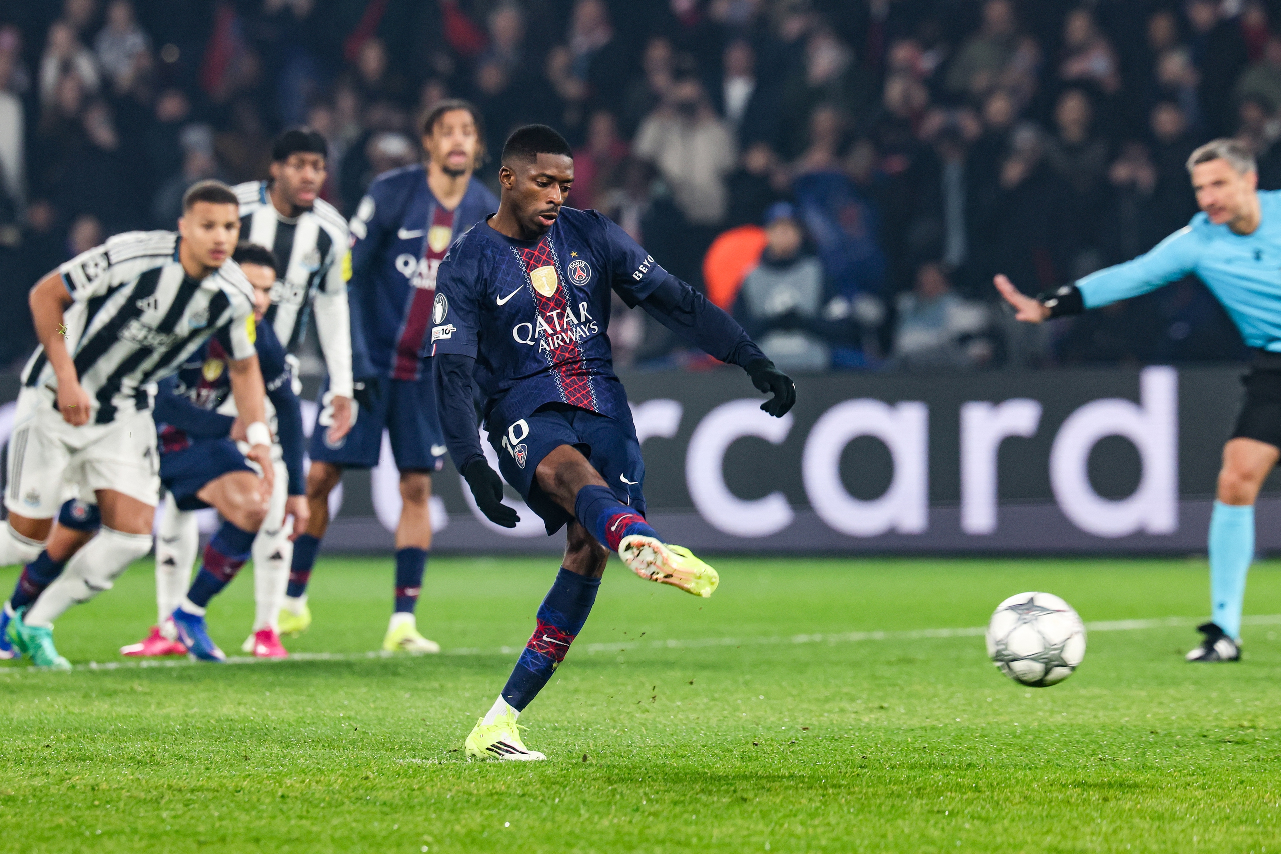 Dembele đá hỏng phạt đền, PSG cùng Newcastle xuống đá play-off - Tuổi ...