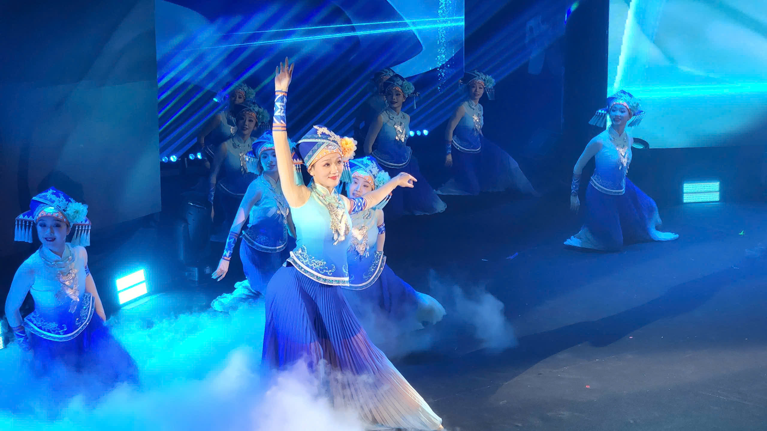 A Chinese Lunar New Year gala, with a 19-year history, was filmed in ...