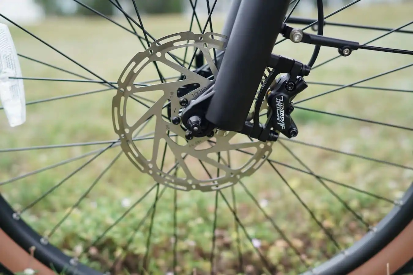 Xe đạp điện 2 năm đi 16.000km: Hầu hết còn tốt, pin chai không đáng kể ...