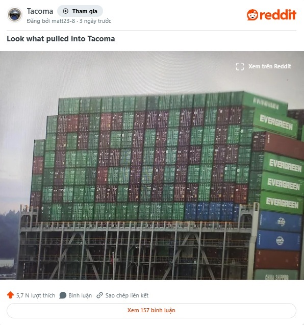 Tàu container ở Mỹ xếp thành chữ để tưởng nhớ dân thường bị đặc vụ ICE ...