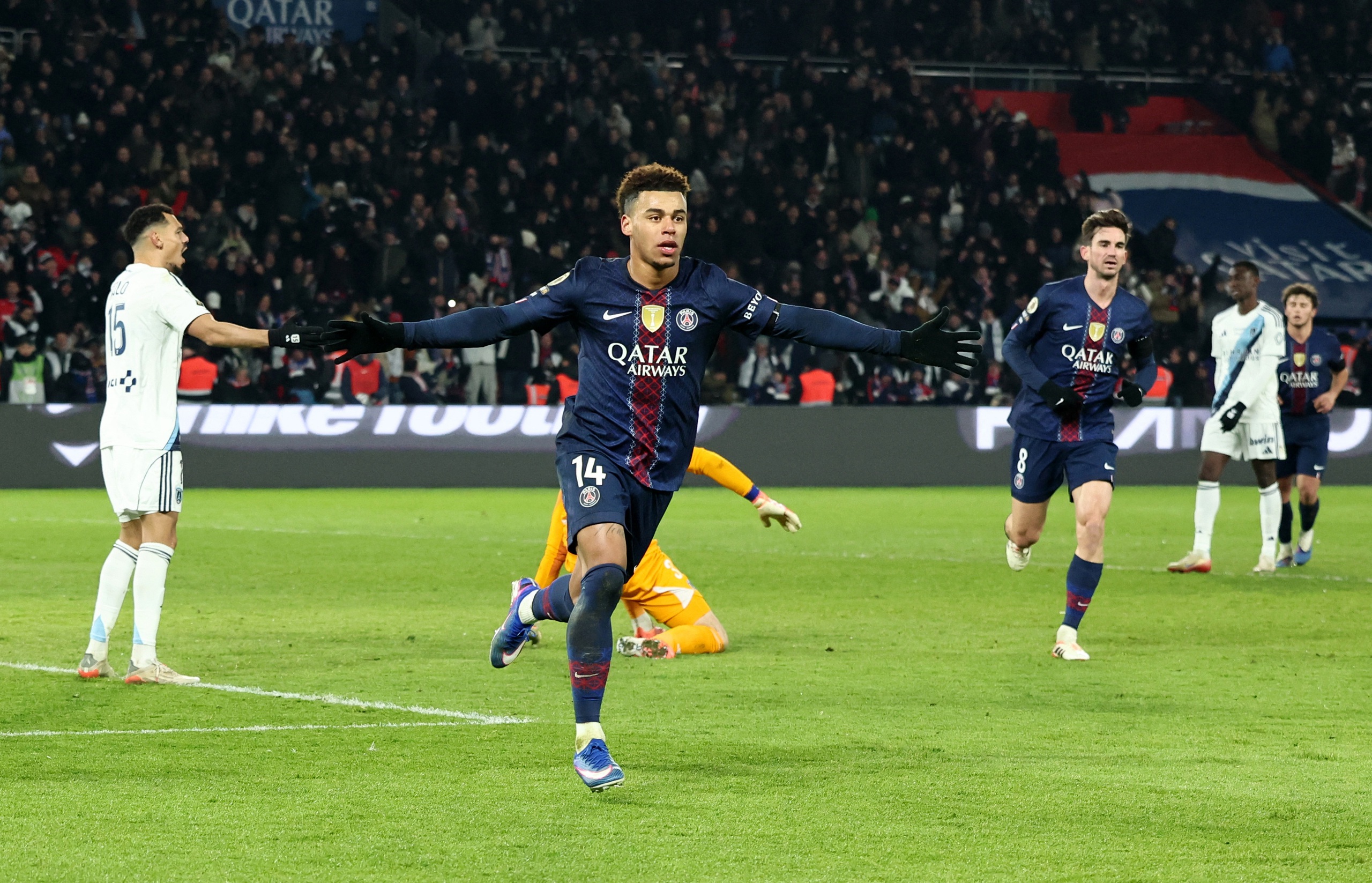 PSG đấu Marseille: siêu kinh điển nước Pháp