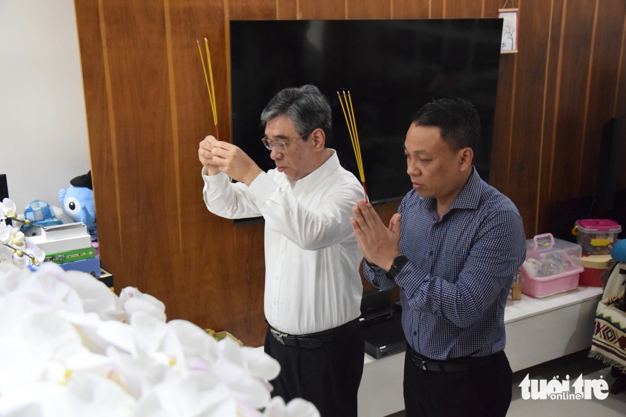 Lãnh đạo TP.HCM chia sẻ mất mát với gia đình nạn nhân đoàn thiện nguyện ...