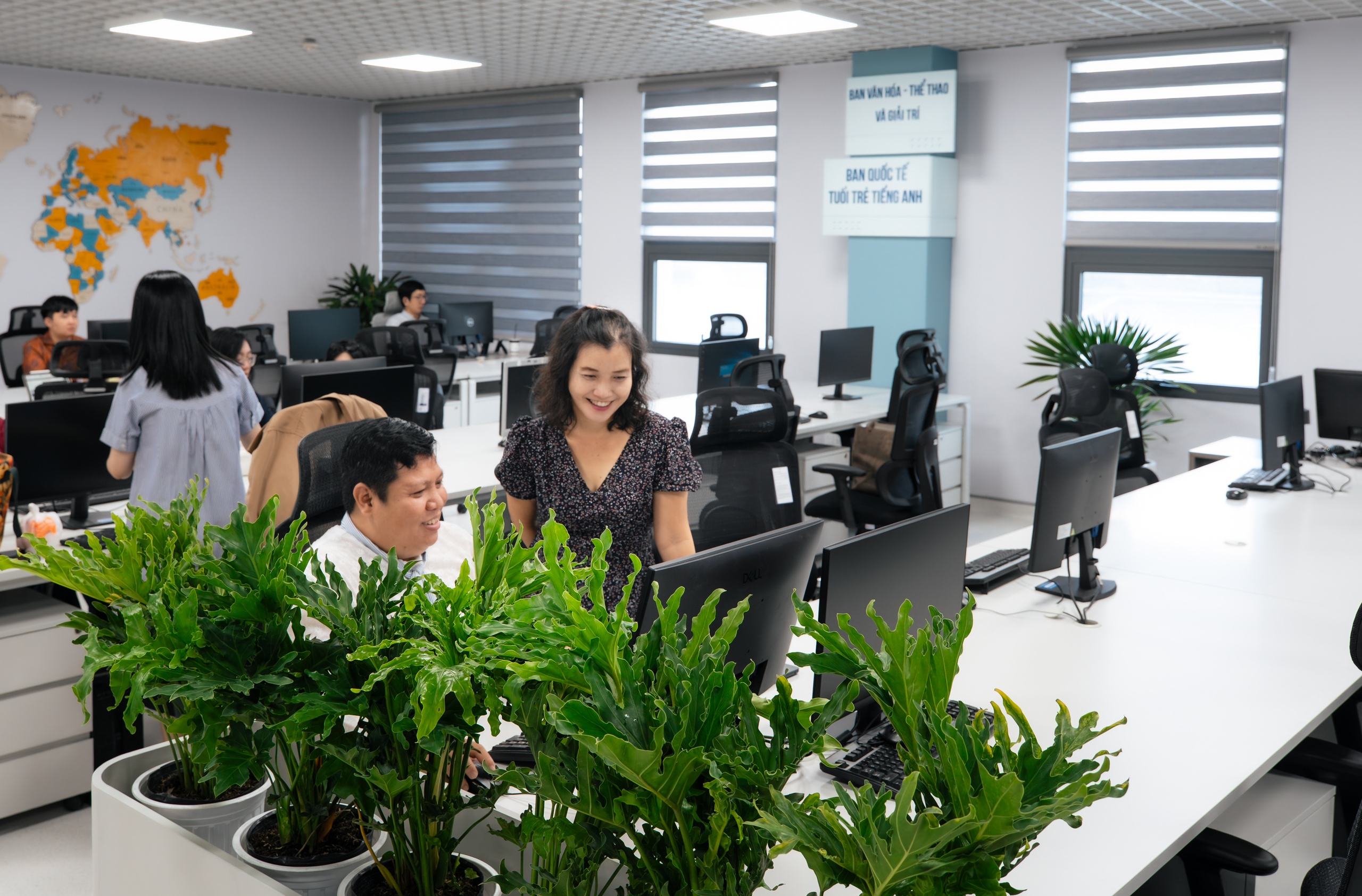 Tuoi Tre Newspaper inaugurates its digital newsroom operations center ...