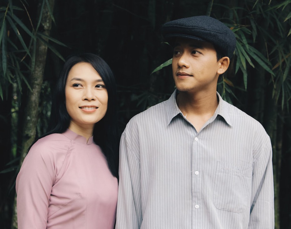 Uống chung ly, về chung xe, làm phim chung: Mỹ Tâm - Mai Tài Phến còn ...