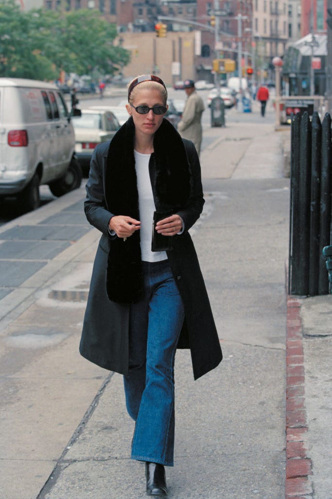 Học Công nương Diana và Carolyn Bessette Kennedy để thành biểu tượng ...
