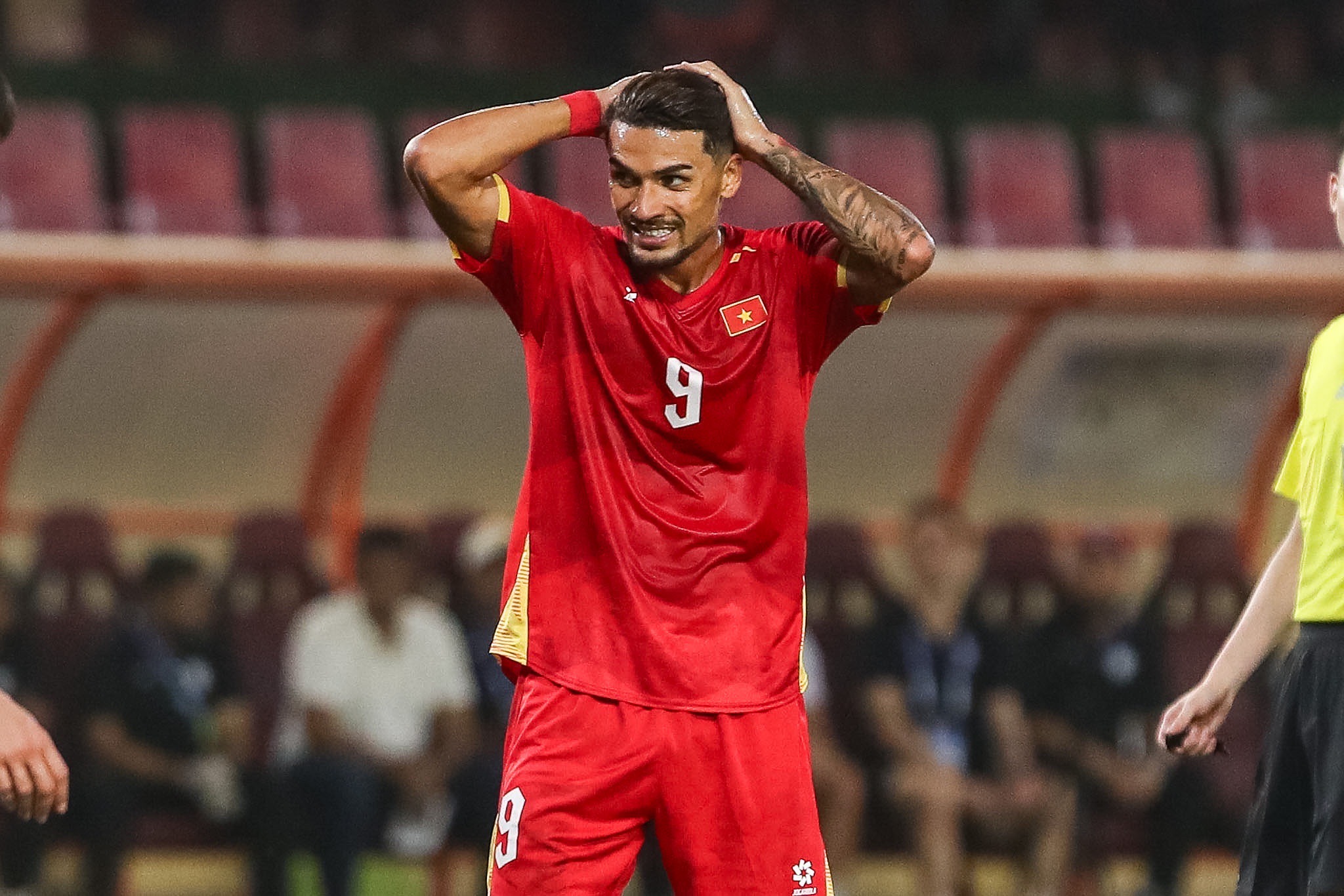 Do Hoang Hen: I will try to score against Malaysia.
