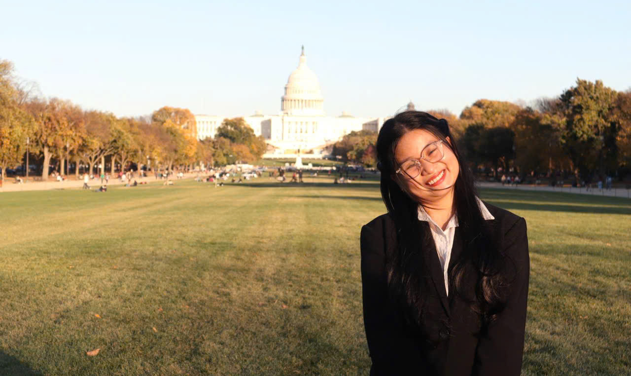 Ein sehbehindertes Mädchen aus der Provinz Bac Giang wird in Harvard ...