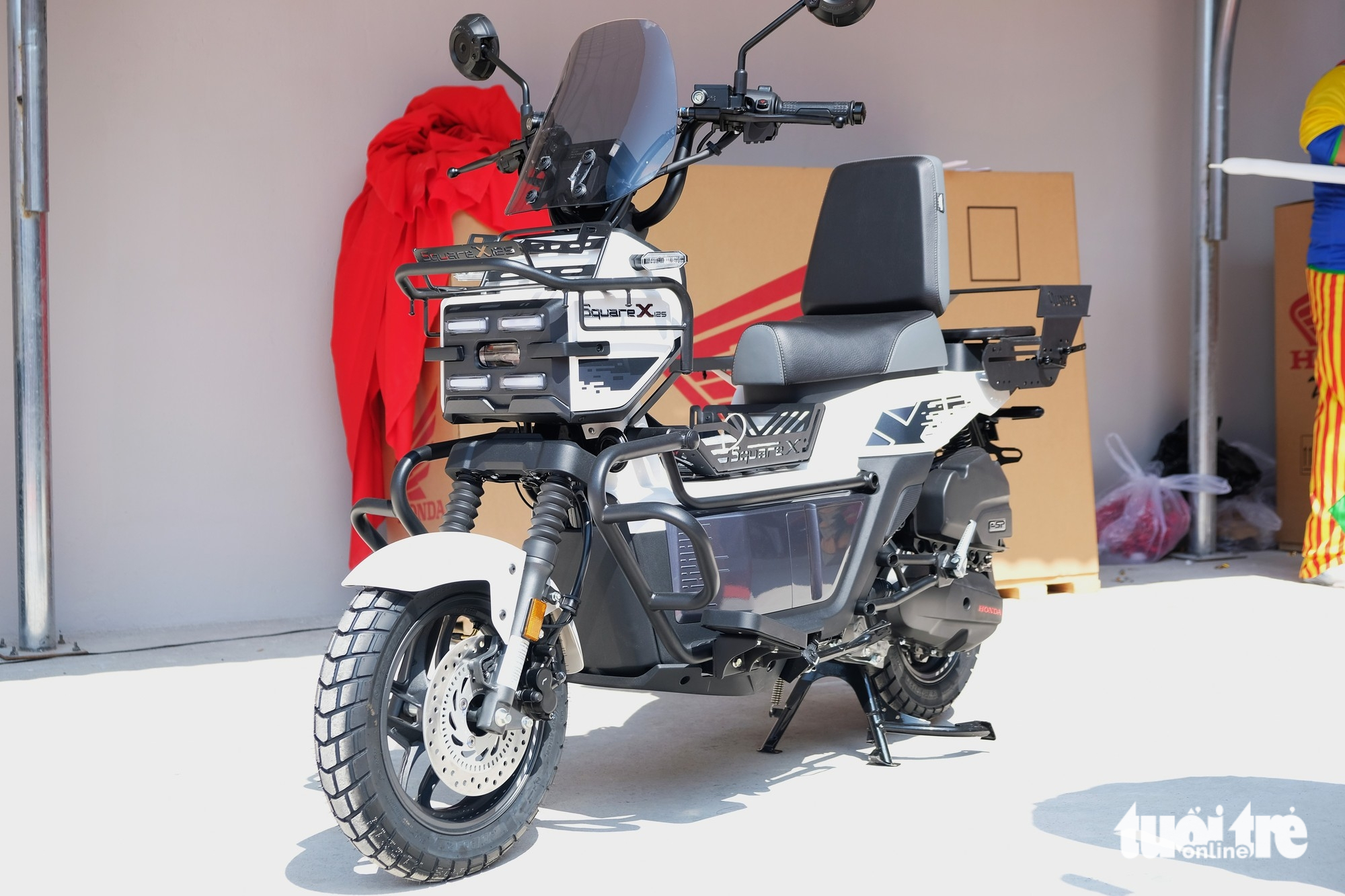 Xe máy Honda Square X125 về Việt Nam, giá đắt hơn SH, có tựa lưng, ABS ...