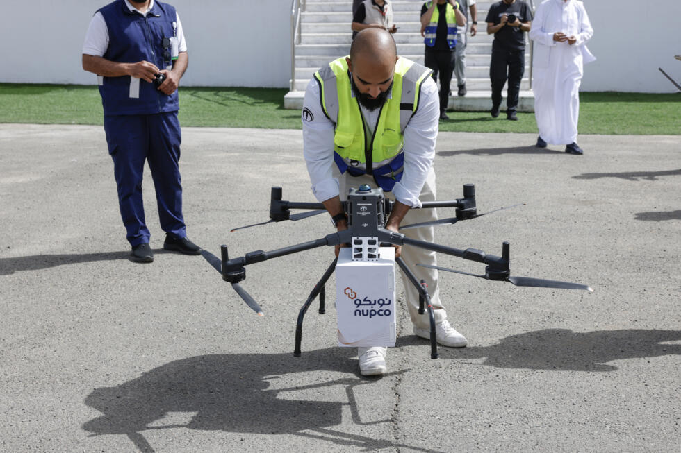 Saudi Arabia turns to drones to shield pilgrims from extreme heat
