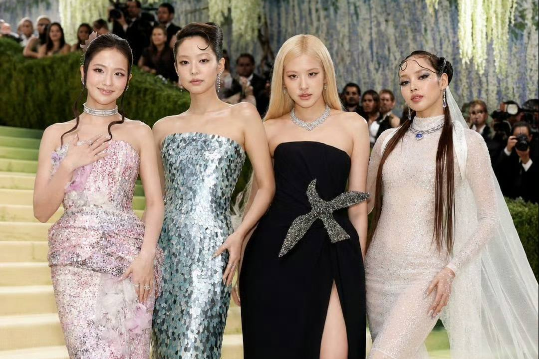 BTS, BlackPink gia nhập 'câu lạc bộ trăm triệu đô' - Tuổi Trẻ Online