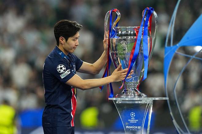 Lee Kang In se ha convertido en un "nuevo ícono" del fútbol asiático.