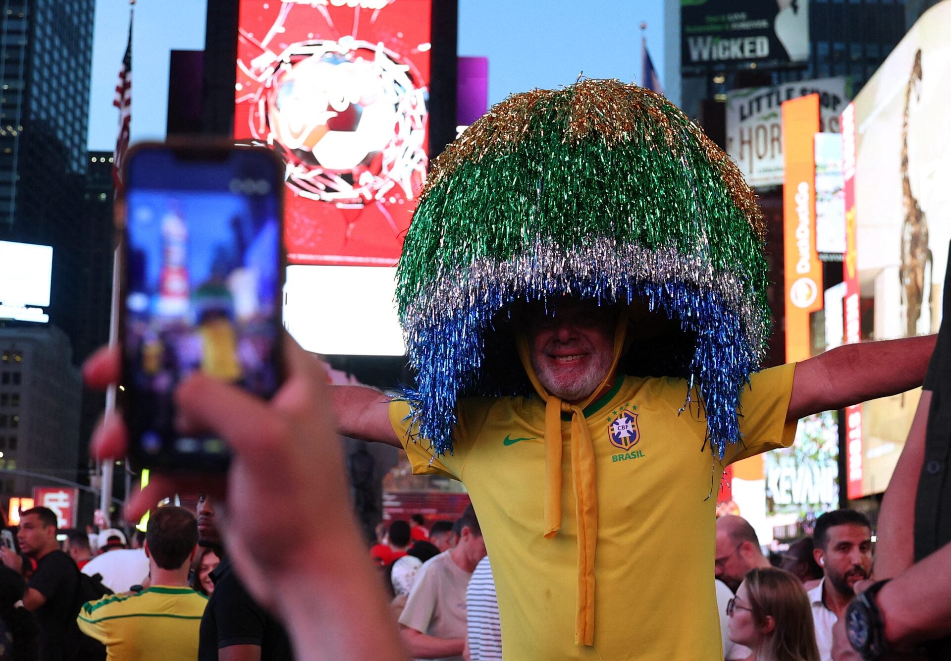 Spotlight on US as it takes its turn as World Cup hosts