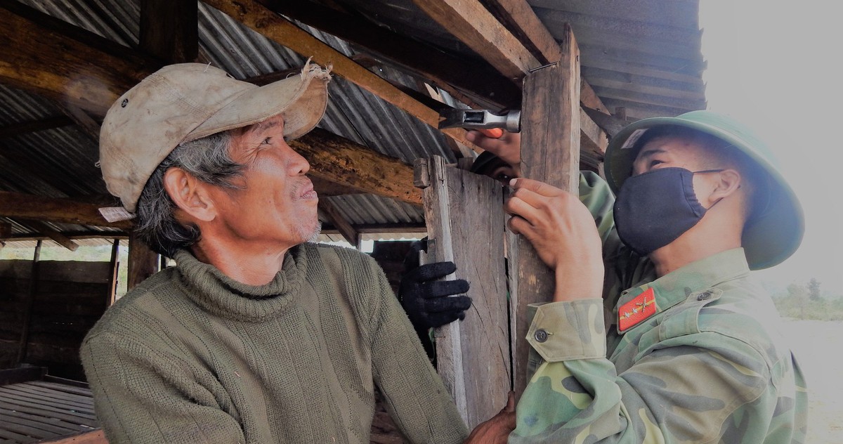 Làng '6 không' trên đỉnh Cheng Leng về nơi ở mới đón tết - Tuổi Trẻ Online