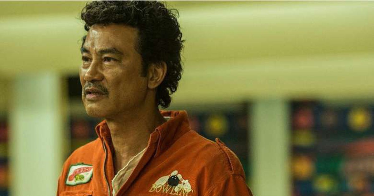 Diễn viên Hong Kong Nhậm Đạt Hoa bị đâm lén khi đang phát biểu - Tuổi ...