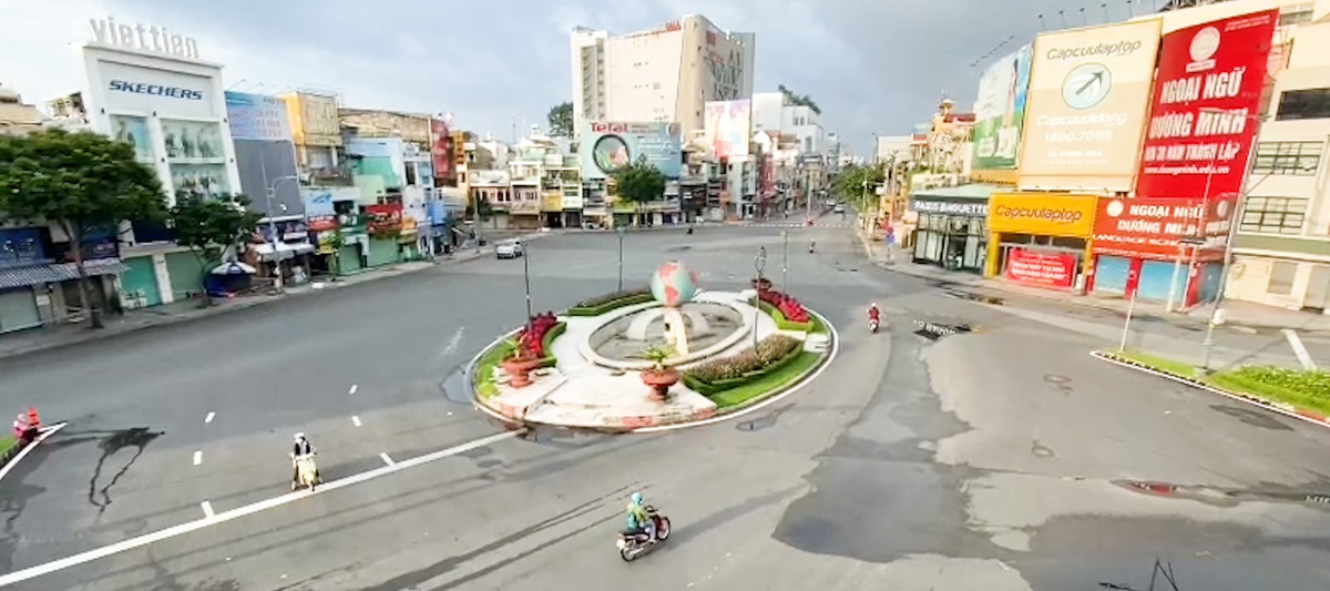Video: Phó chủ tịch thành phố Dương Anh Đức thông tin về biện pháp giãn ...