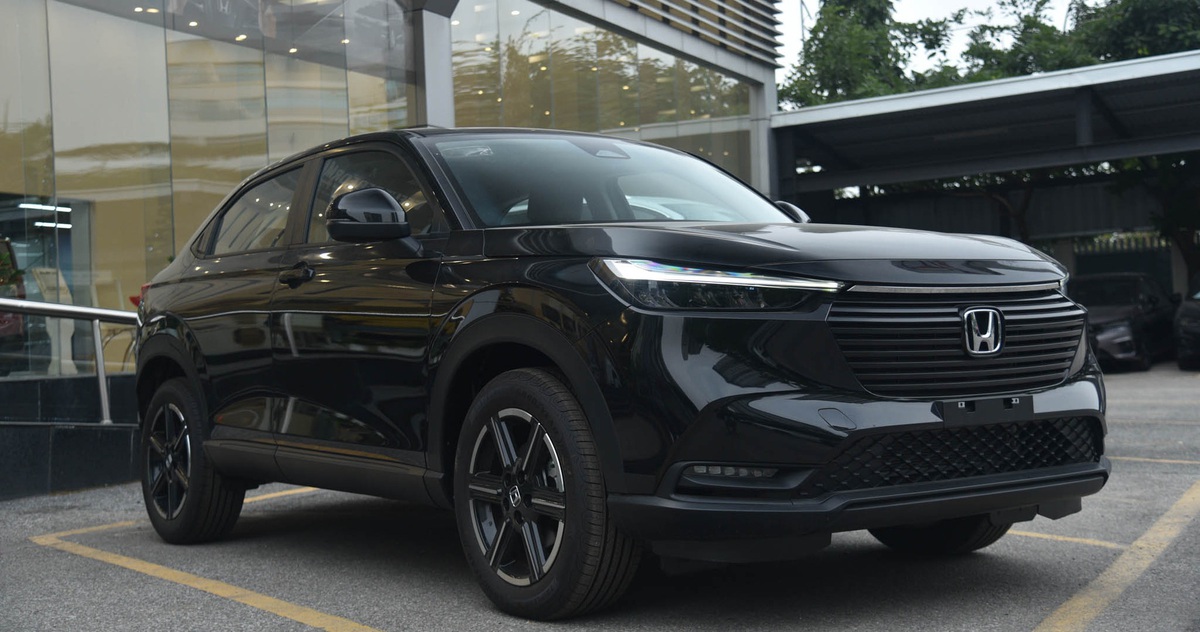 Chi tiết Honda HR-V G giá 699 triệu đồng: Ghế nỉ, động cơ không turbo ...