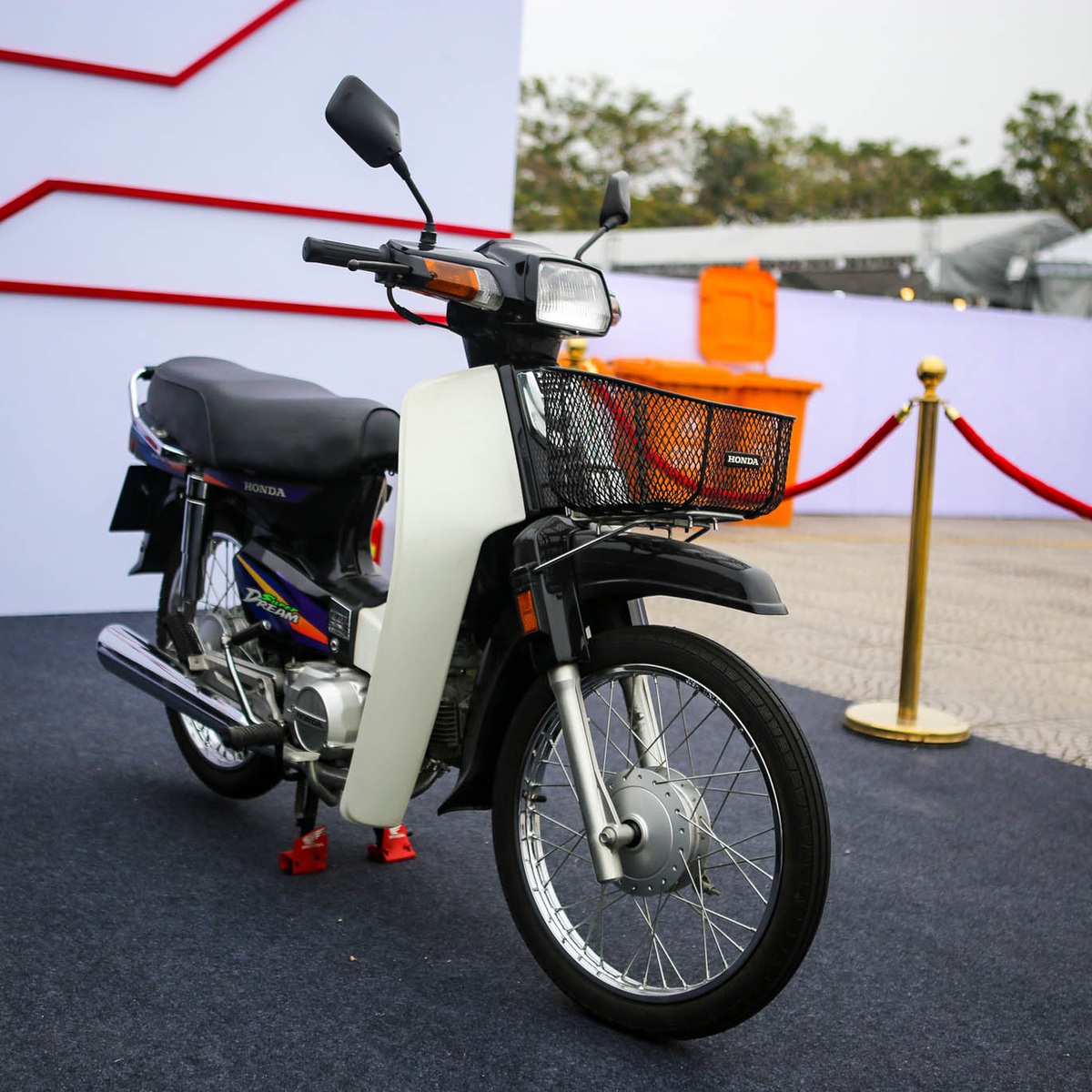 Honda Super Dream - Xe số mang nhiều hồi ức của người Việt - Tuổi Trẻ Online