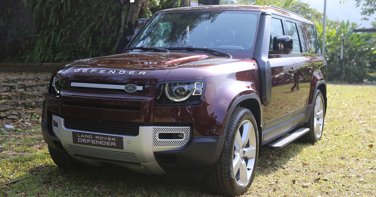 Chi tiết Land Rover Defender 130 cho gia đình, giá từ 5,989 tỉ đồng ...