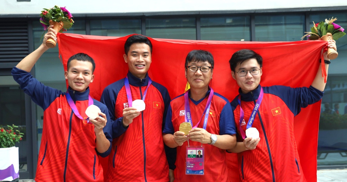 Chuyên gia Park Chung Gun làm HLV trưởng đội bắn súng Việt Nam, lương 6 ...