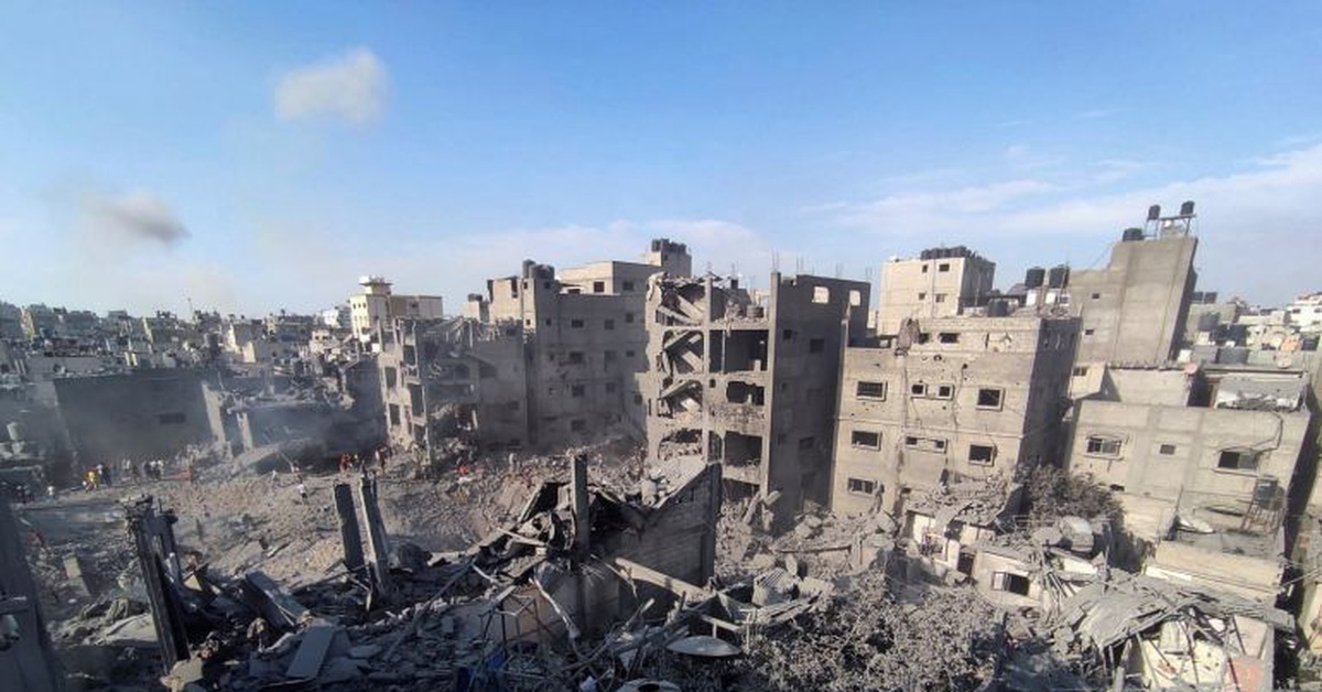 Israel tiến sâu vào Gaza, nghi không kích trại tị nạn làm chết hàng ...