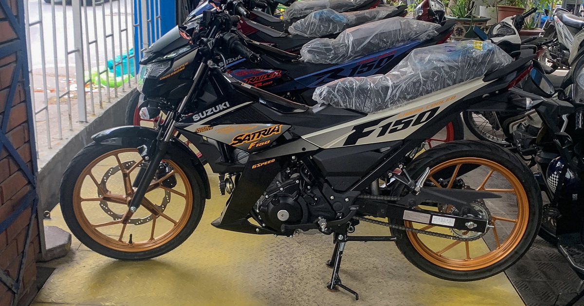 Xe côn tay Suzuki Raider R150 và Satria F150 giảm giá để hút khách ...