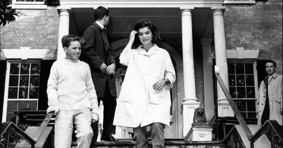 Biệt thự cố phu nhân Jackie Kennedy ở ngay sau khi rời Nhà Trắng được ...