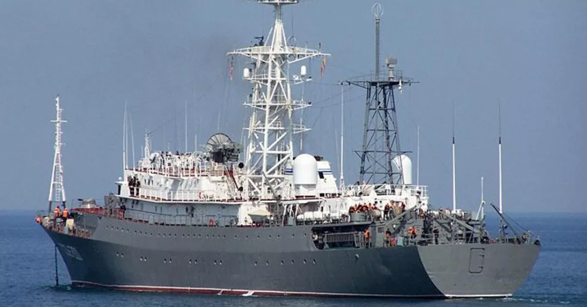 Nga nói 6 tàu Ukraine tấn công thất bại, Ukraine tuyên bố tái chiếm 1 ngôi làng - Tuổi Trẻ Online