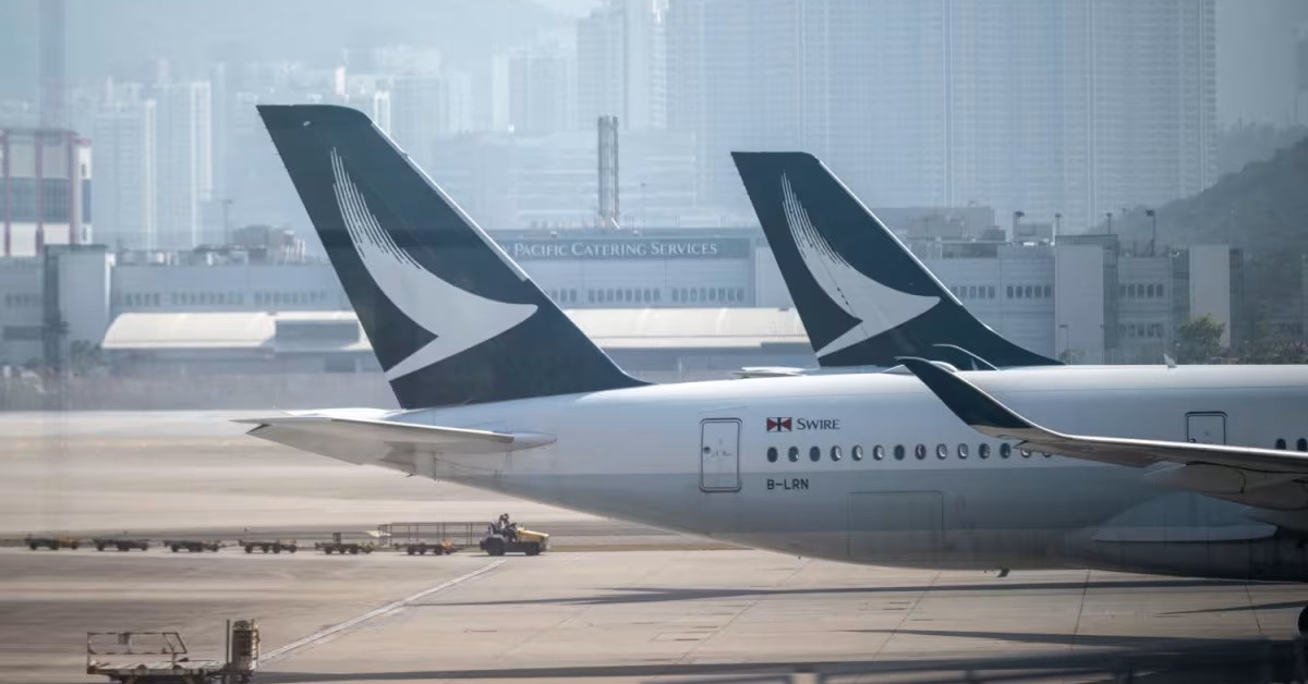 Máy bay Hàn Quốc va chạm máy bay Hong Kong tại sân bay Nhật Bản - Tuổi ...