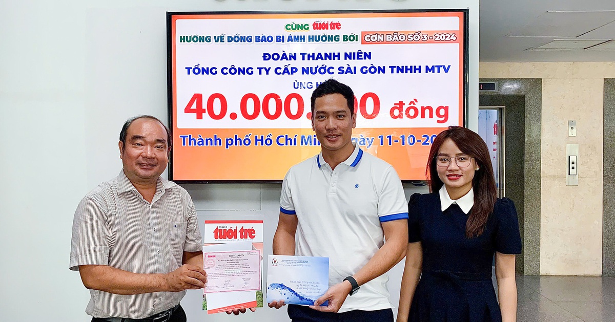 Báo Tuổi Trẻ tiếp nhận đóng góp của Đoàn thanh niên Sawaco ủng hộ đồng ...