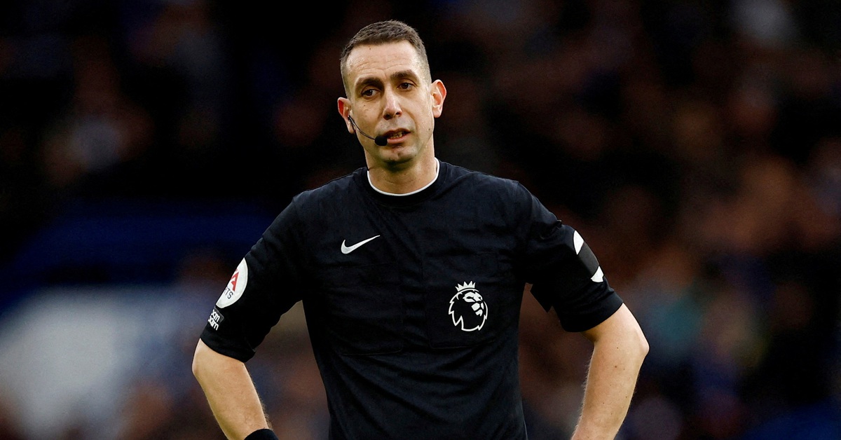 Trọng tài Premier League bị treo còi vì xúc phạm Liverpool và Jurgen ...