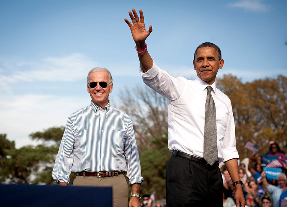 Bí quyết giữ phong độ ở tuổi 63 của cựu tổng thống Barack Obama - Tuổi ...